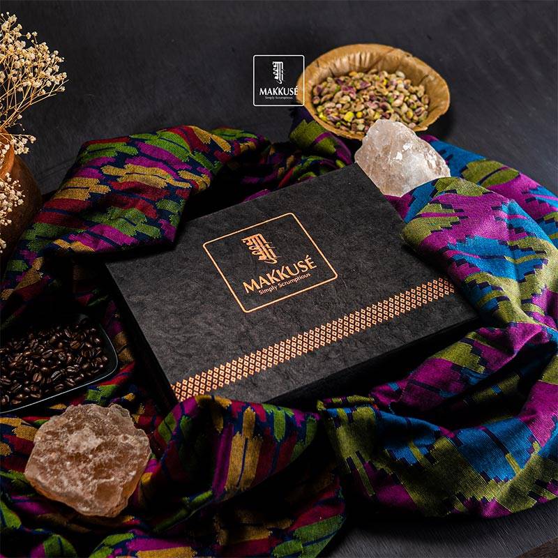 Makkusé Luxury Box - Send Gifts and Money to Nepal Online from www ...