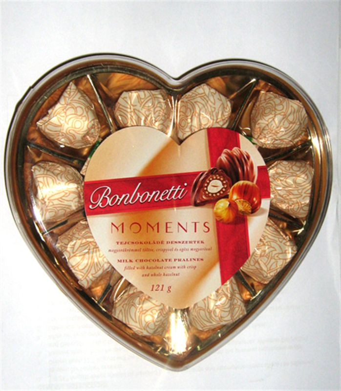 Heart Shape Bonbonetti Moments Milk Chocolate Praline(121g) - Send ...