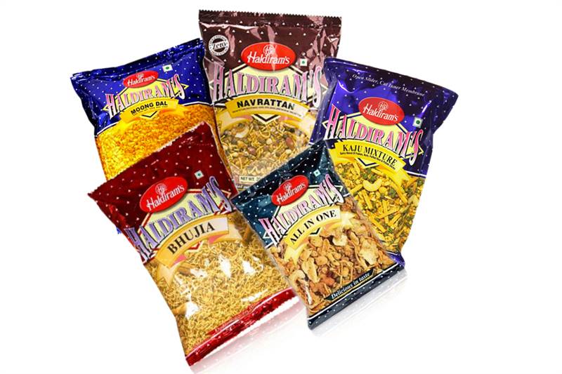Haldirams Namkeen Combo Pack - Send Gifts and Money to Nepal Online from www.muncha.com