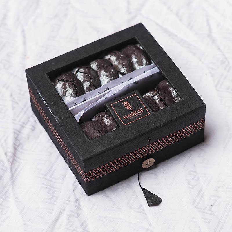 Makkusé 14 Pack Small Cookies (Chocolate & Oatmeal Cranberry) - Send ...